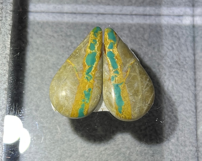 Turquoise Royston Ribbon Pair of Tear Drop Cabochons 15.7 Ctw Tonopah ...