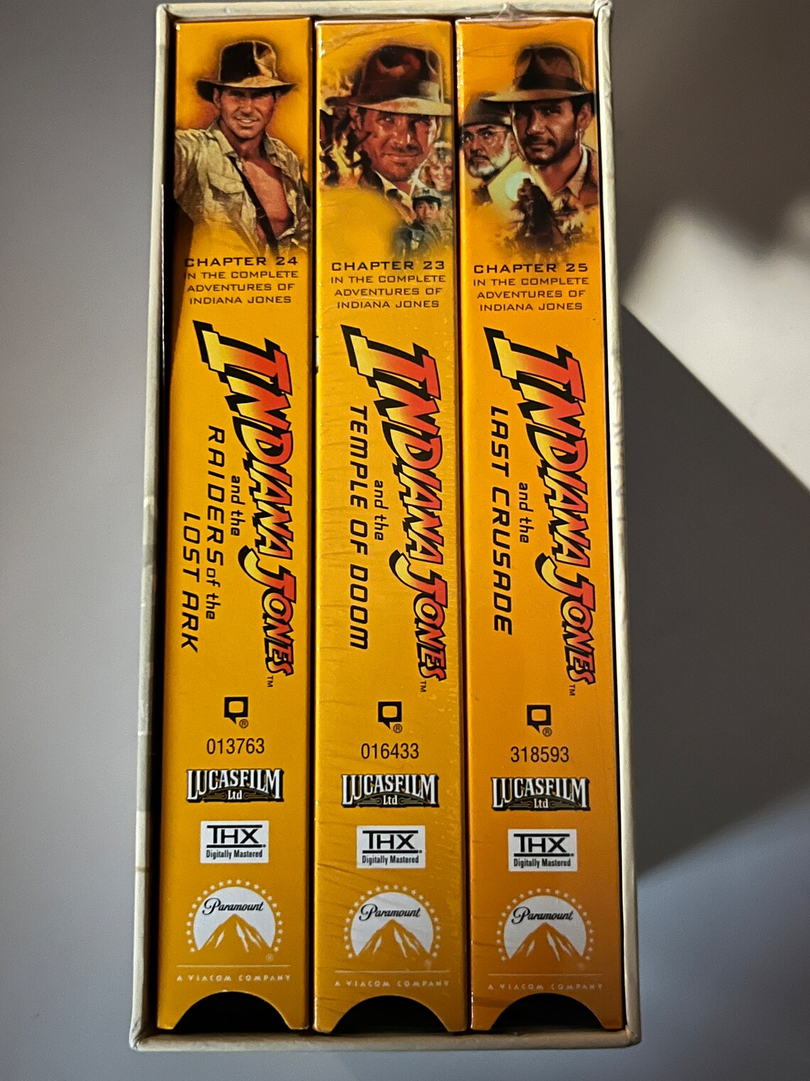 VHS Indiana Jones VHS Box Set Collector's Edition Trilogy Raiders of ...