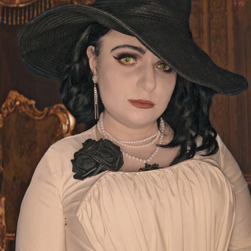 Dimitrescu Cosplay - Etsy