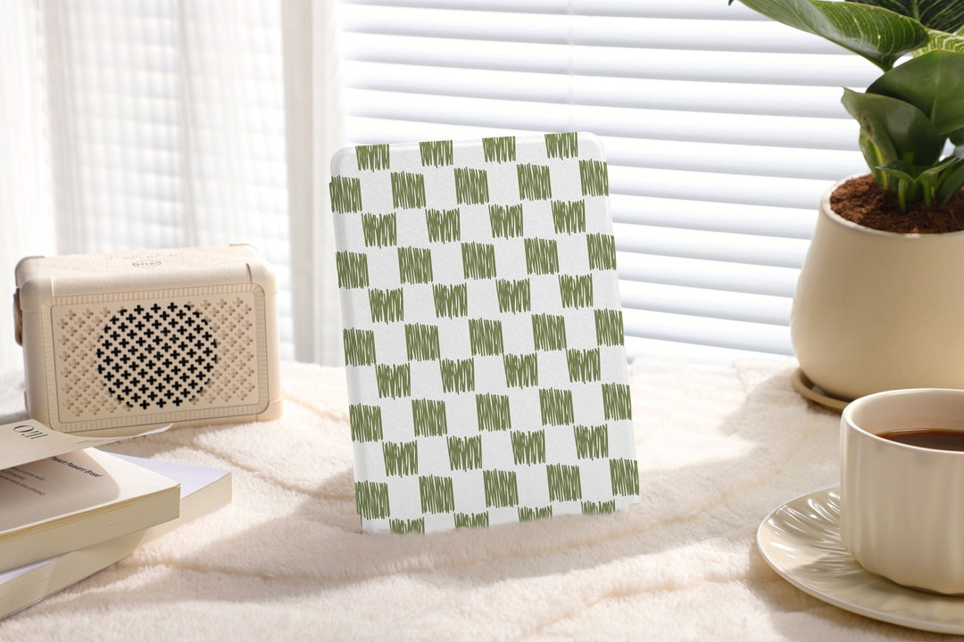 Green Graffiti Checkerboard All New Kindle Paperwhite 2021/2022 Case ...