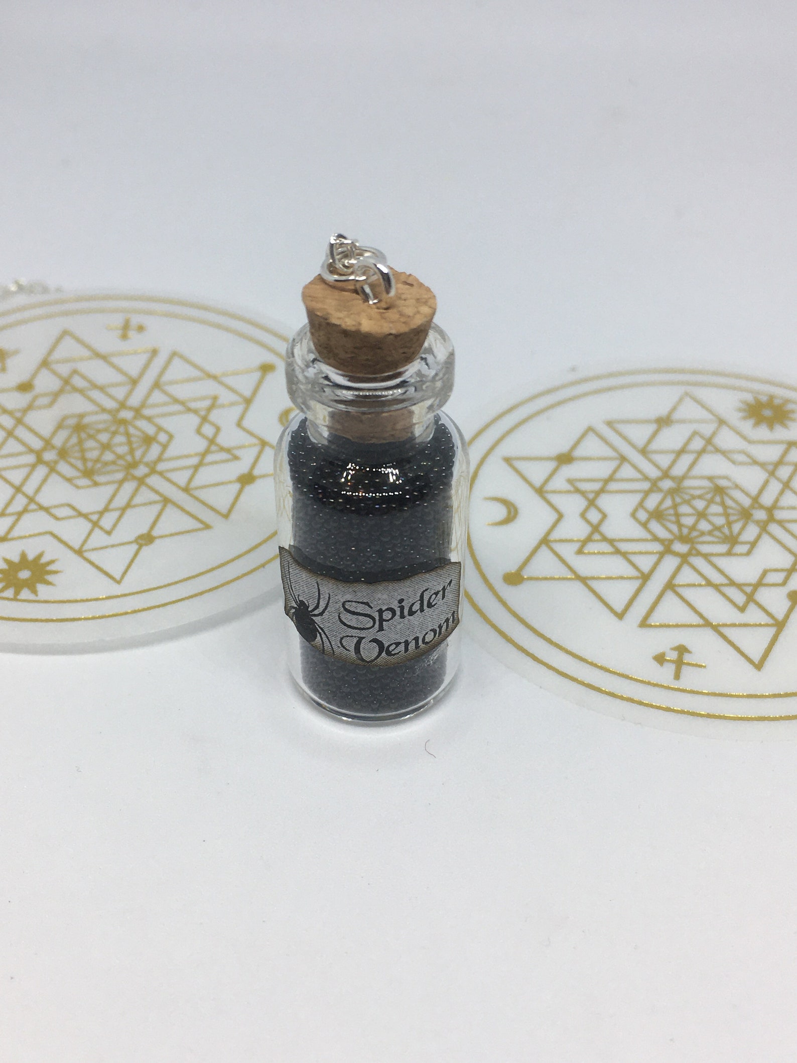 Spider Venon Potion Bottle With Necklace, Mixologist Gift - Etsy