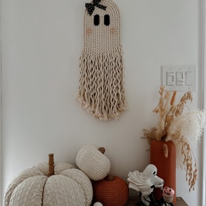 Boo-lala Wall Hanging | Spooky Season | Halloween Decor | Macrame ...