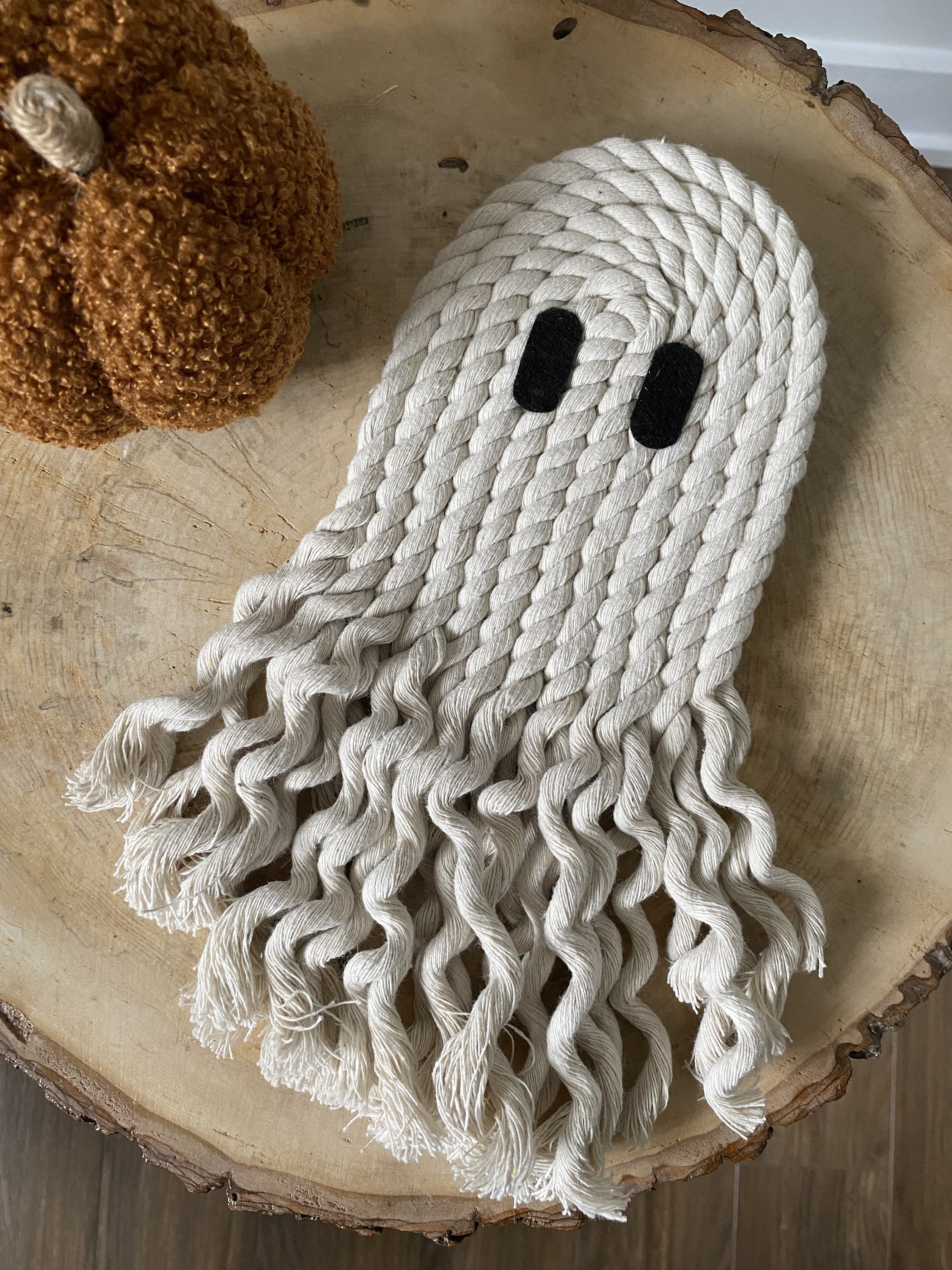 Macrame Ghost Wall Hanging | Boho Halloween Decor - Etsy