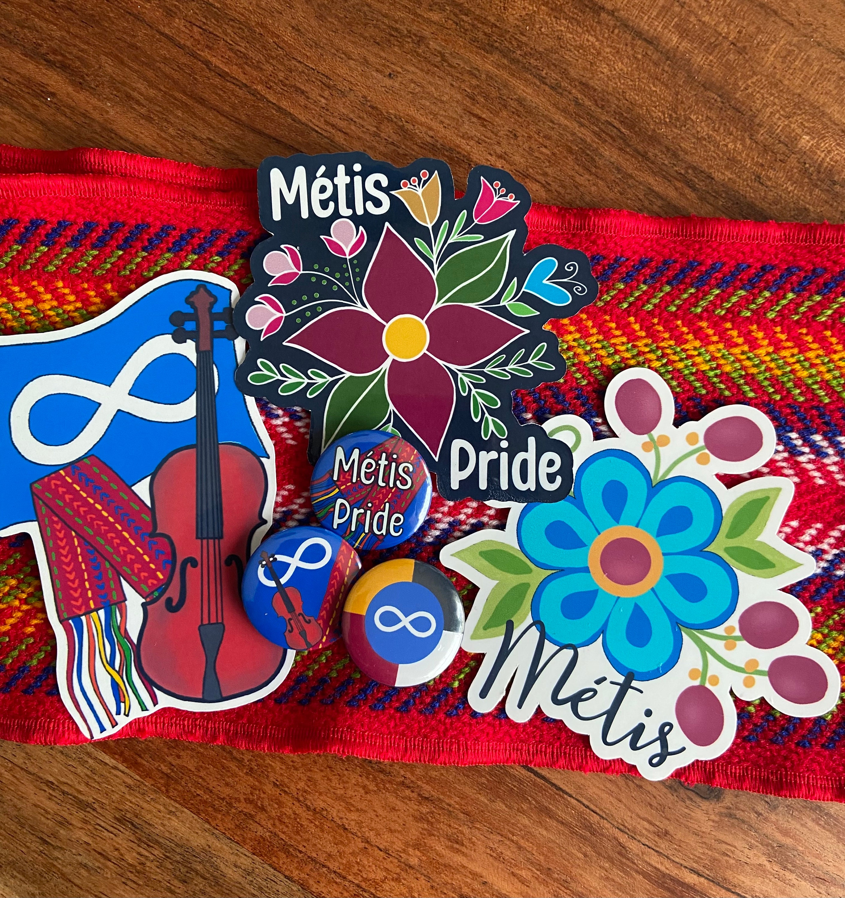 Métis Pride Stickers and Buttons Gift Set Sash and Fiddle - Etsy Canada