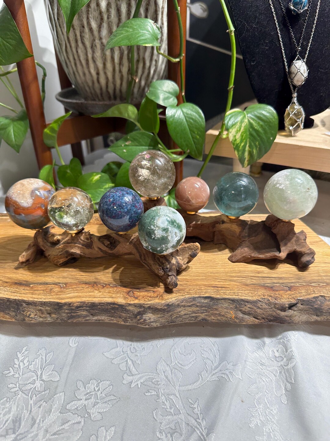 Beautiful Wood Multiple Sphere Stands Great Way to Display Your Medium ...