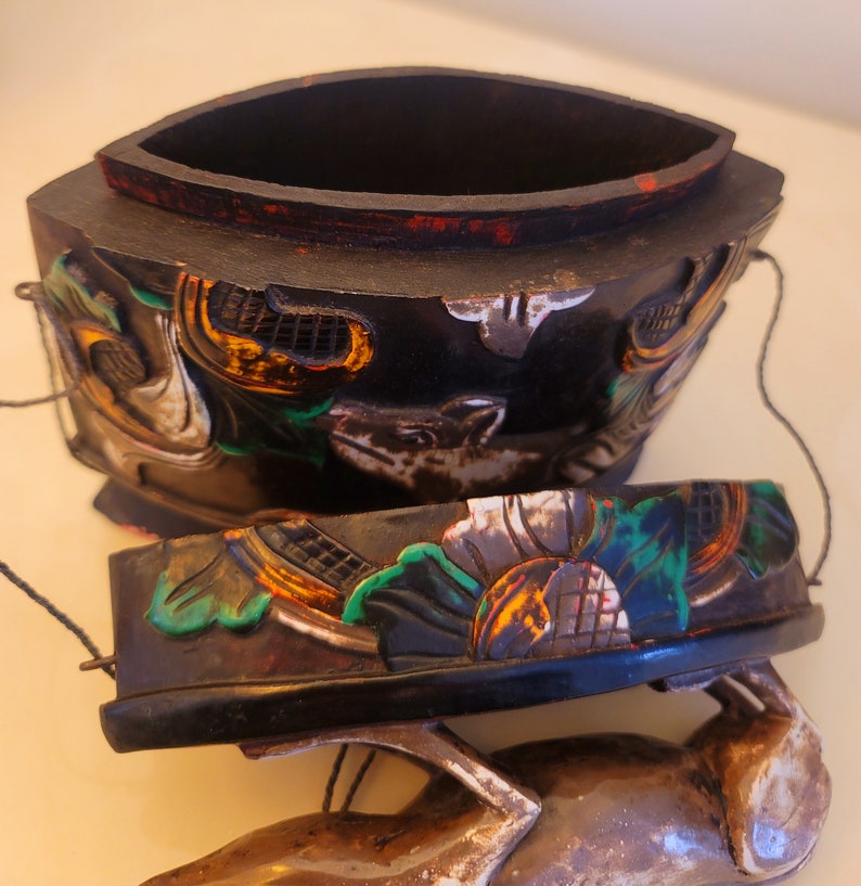 Antique Japanese Hand Carved INRO Wood Leaf Shaped Display Treasure Box ...