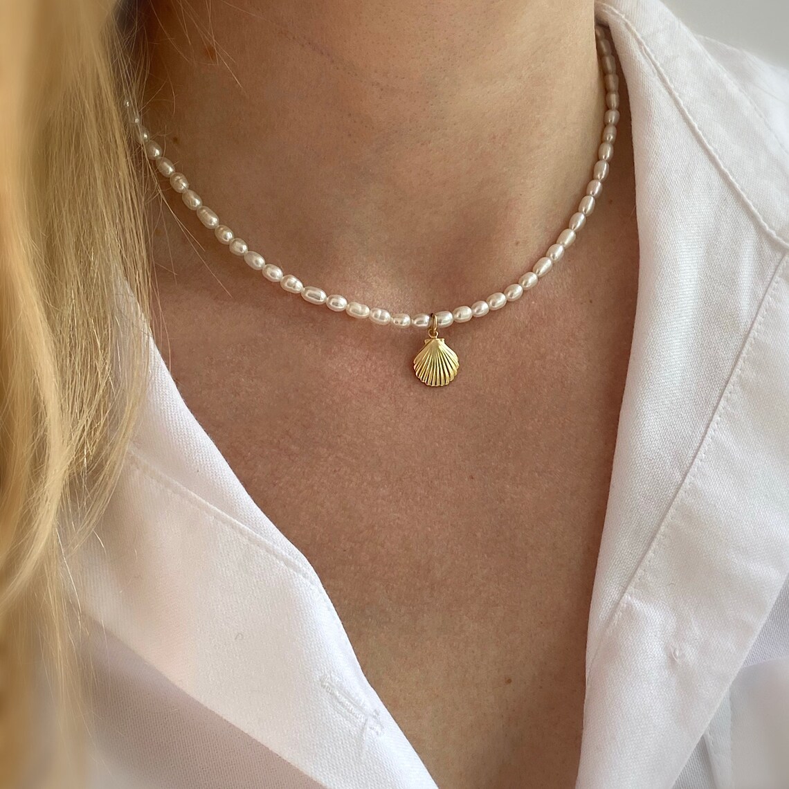 Sea Shell Necklace. Sea Shell Pearl Necklace. Sea Shell Charm - Etsy