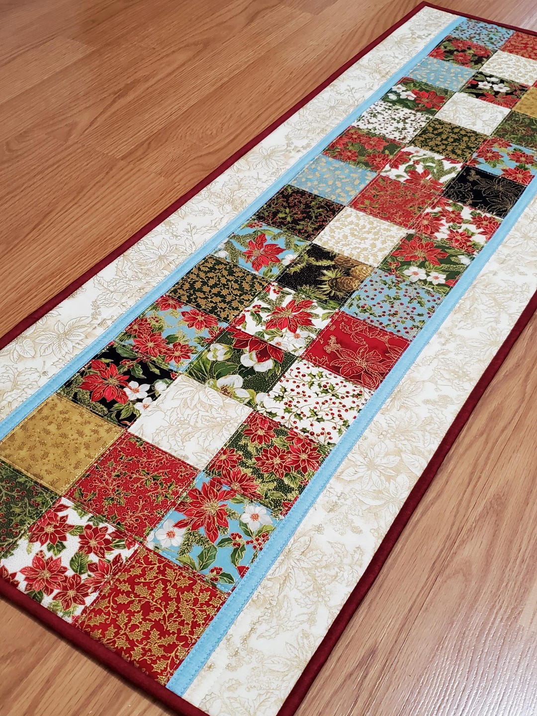 Quilted Christmas Patchwork Table Runner, 42 X 15 Poinsettia Table ...