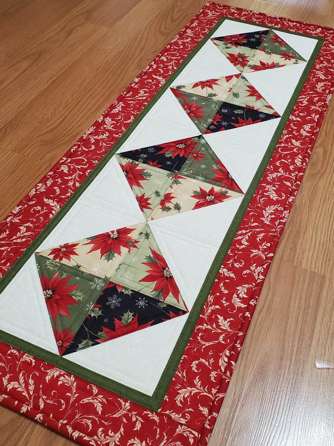Quilted Poinsettia Table Runner, 42 X 15 Christmas Patchwork Table ...