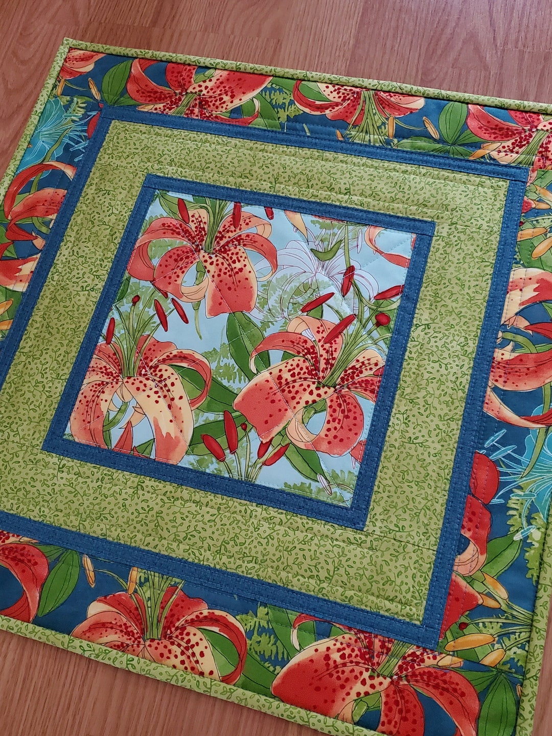 Quilted Table Topper 20 Square Table Topper Summer - Etsy