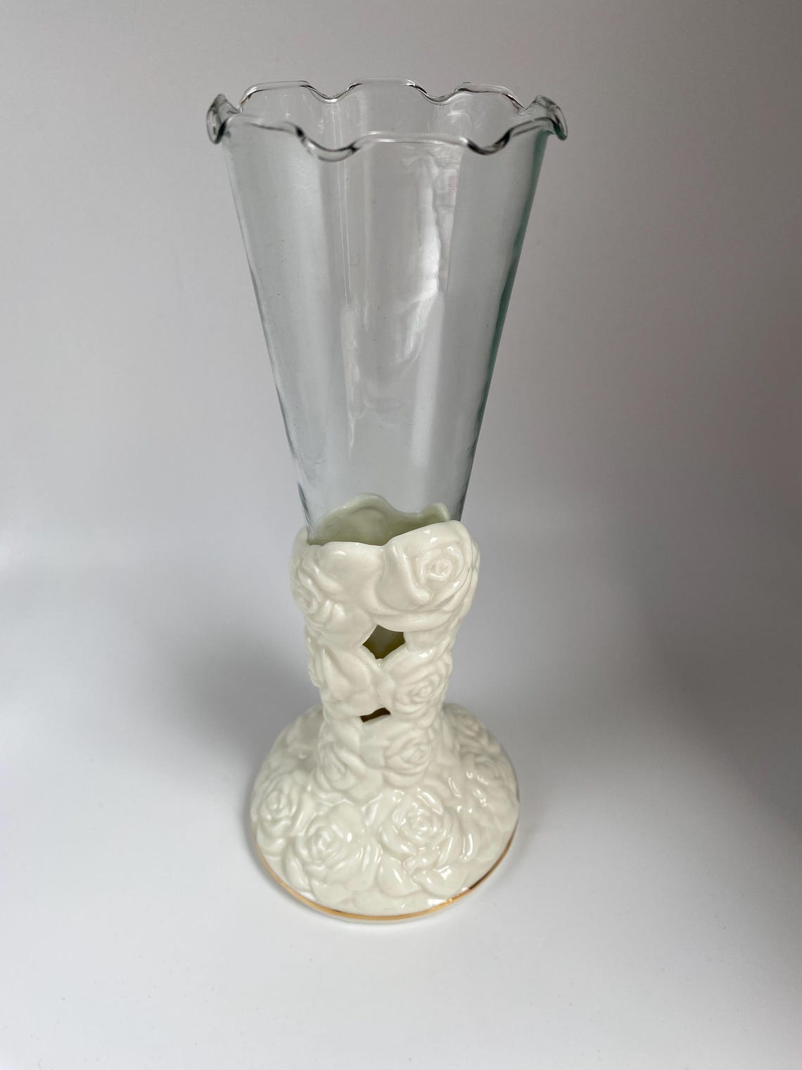Beautiful Elegant 3D Rose Pattern Porcelain With Glass Insert Bud Vase ...