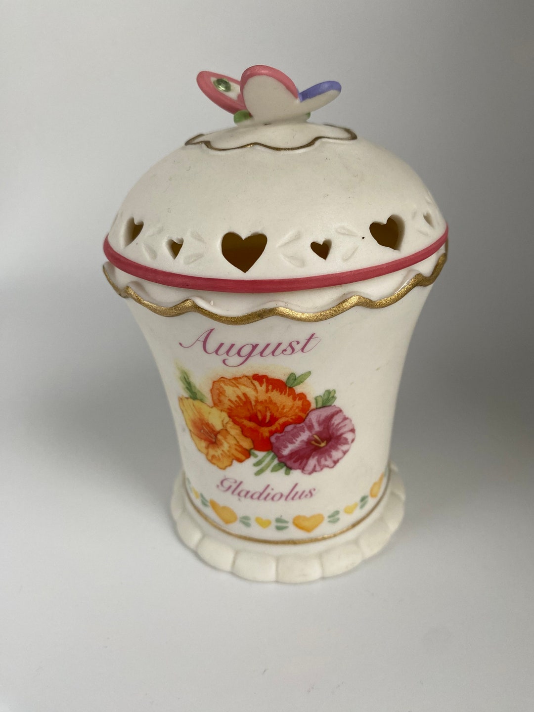 Avon Birth Month Flower August Gladious Candle Holder With Candle, 5 ...