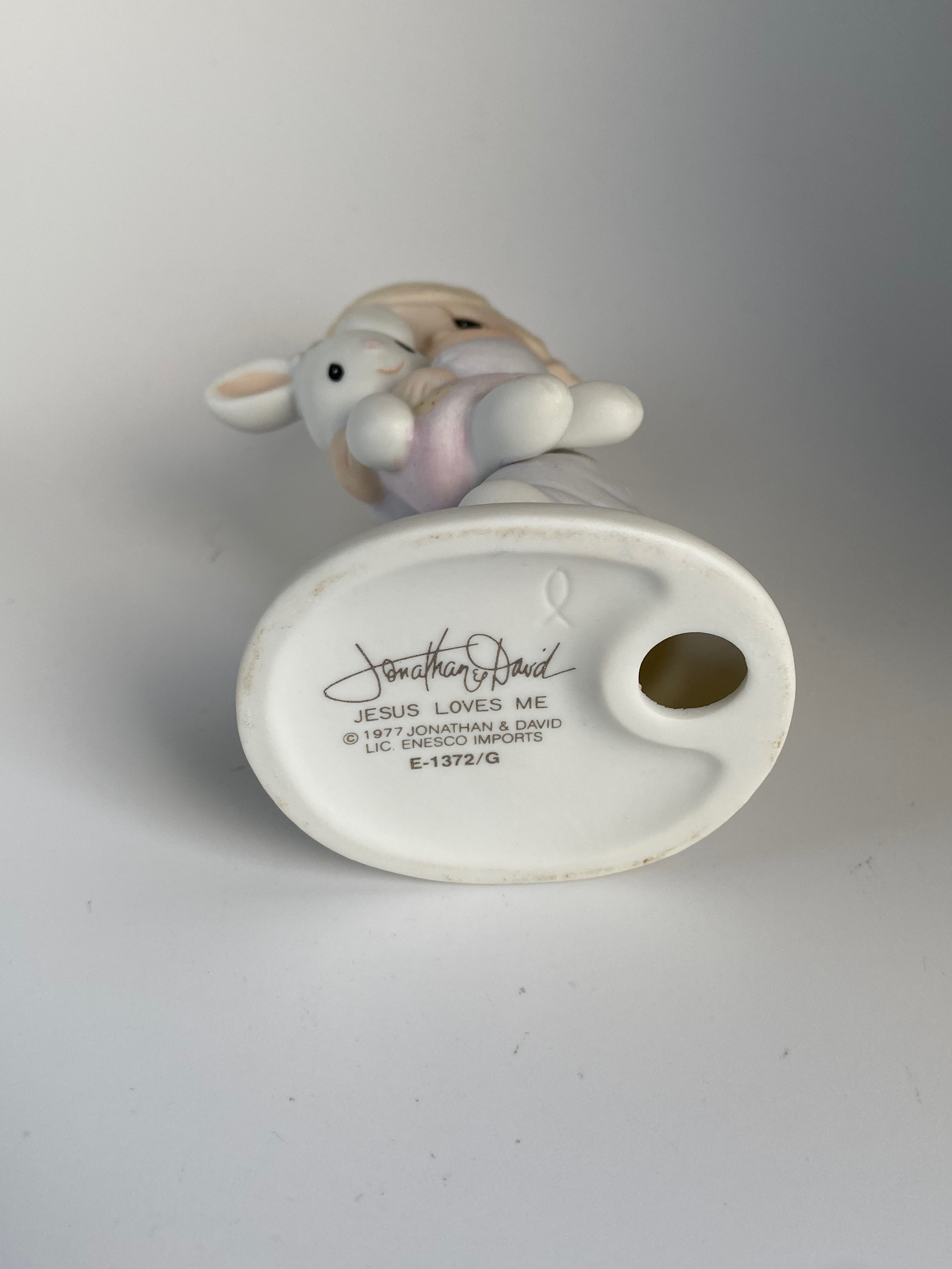 Enesco Precious Moments jesus Loves Me 1977 Little Girl With Easter ...