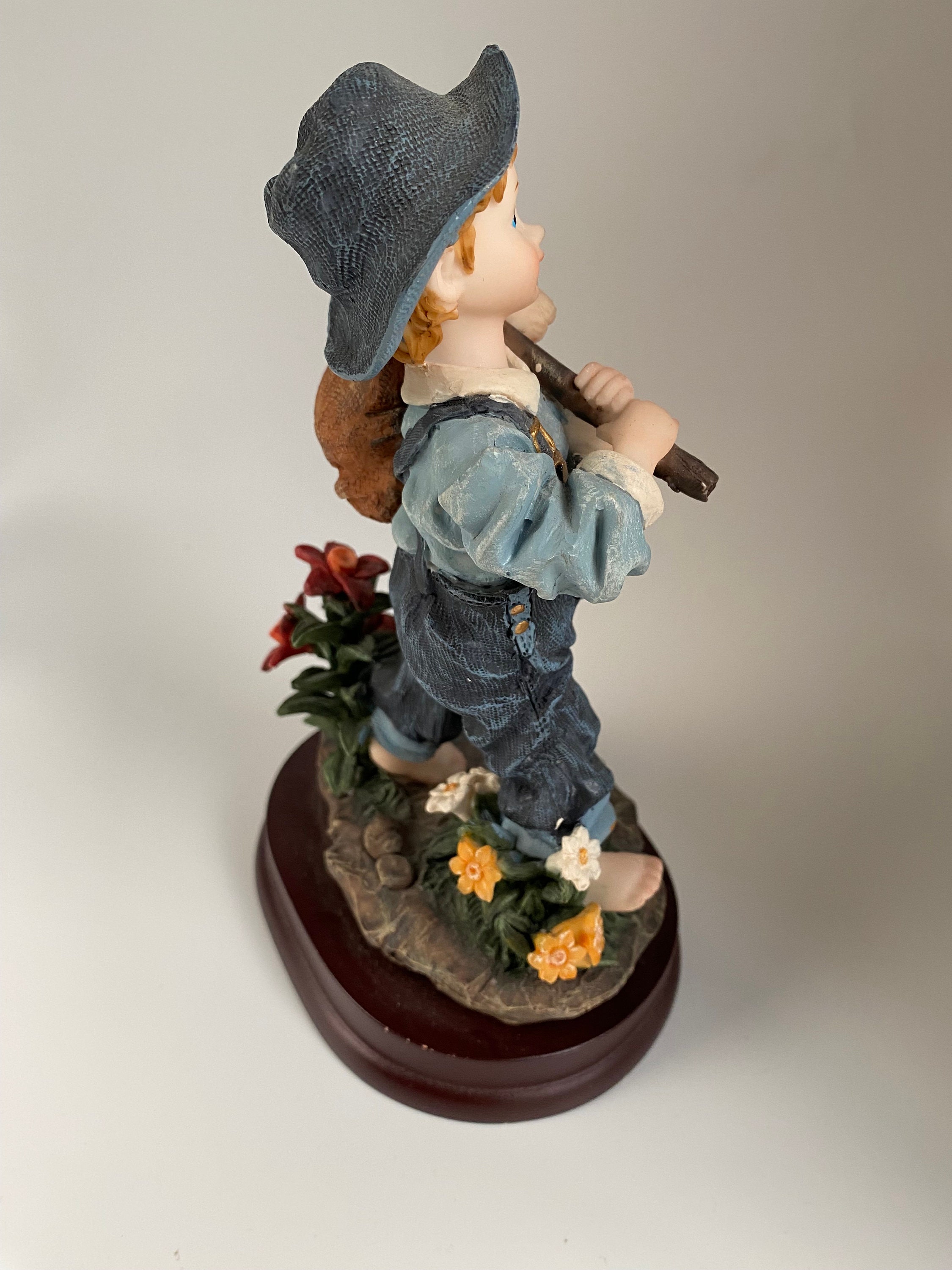 Vintage de Elina Boy With His Dog Figurine Home Decor by Turtle King ...