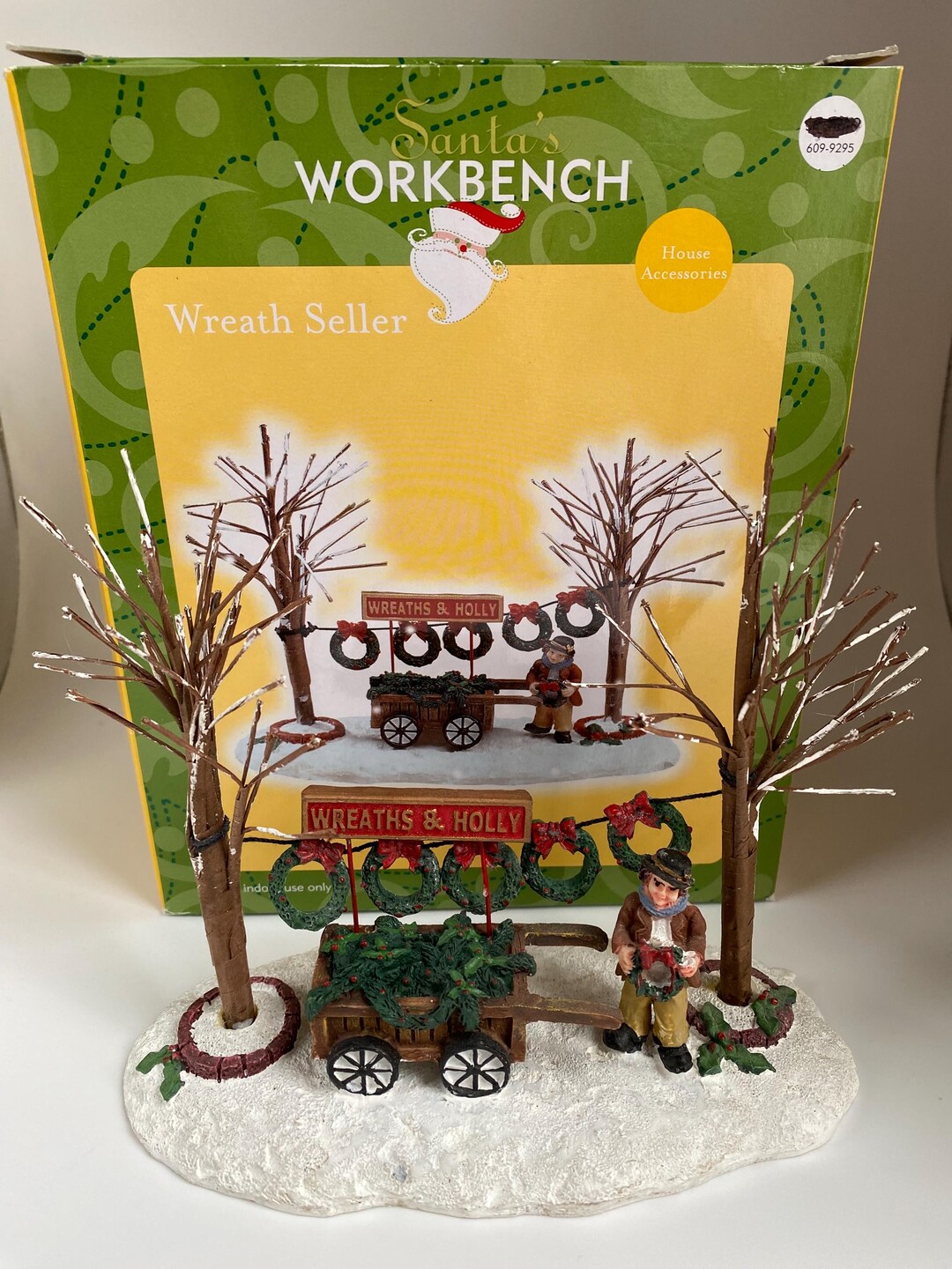 Santas Workbench Wreath Seller Figurine, Novelty House Accessory, Very ...