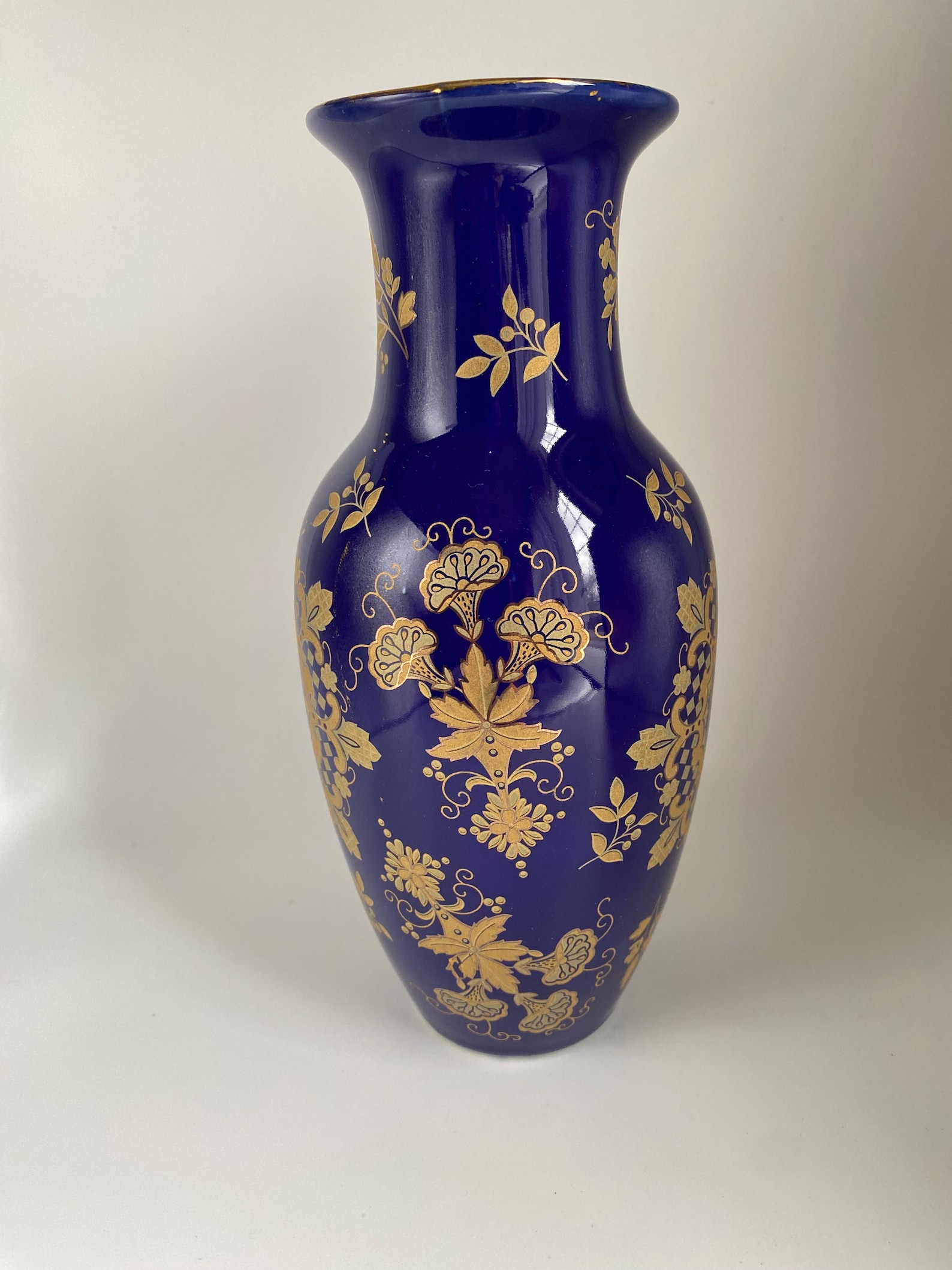 Vintage Cobalt Porcelain Vase, Transfer Pattern in Gold Color Vase Home ...