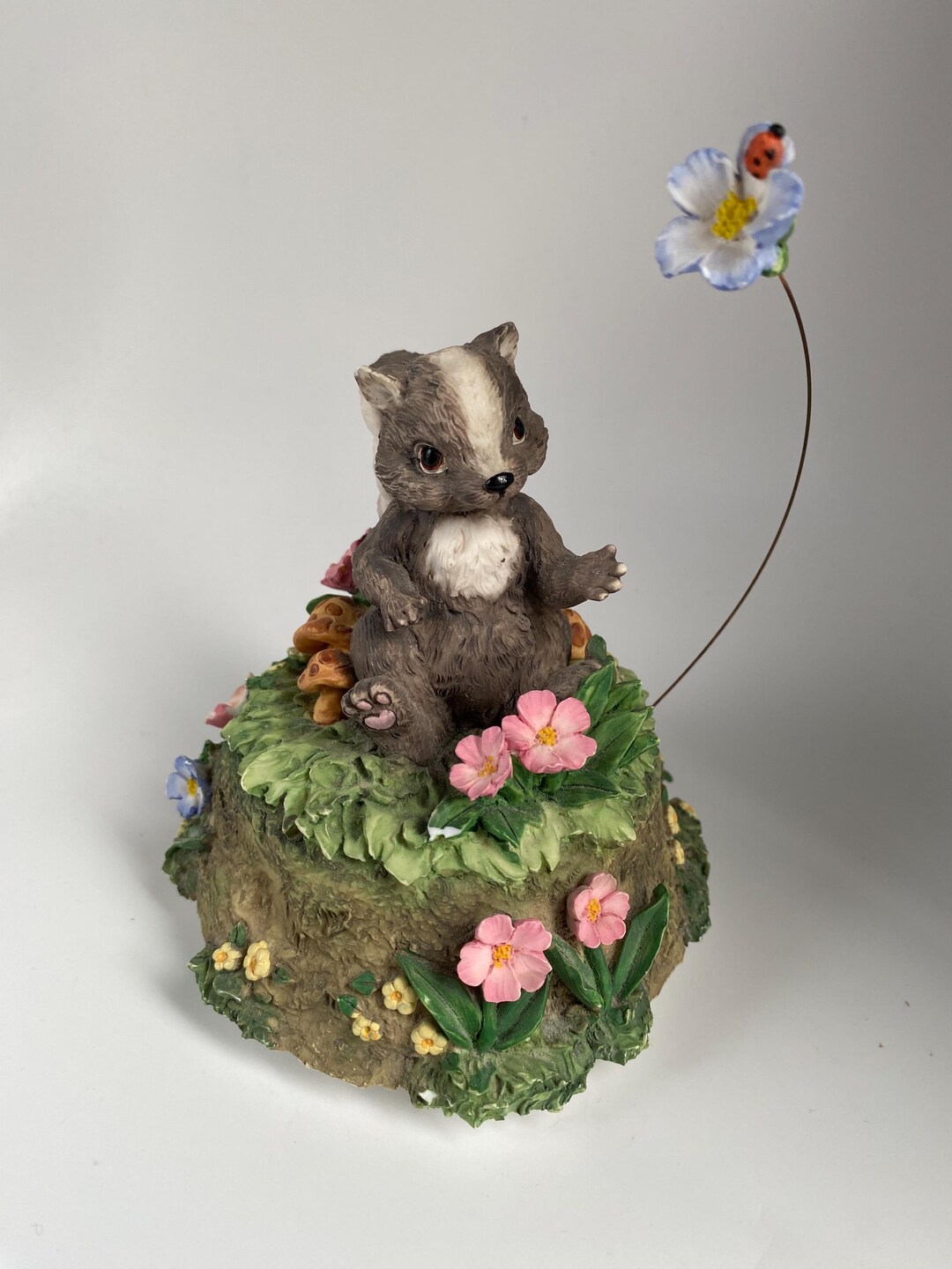 Vintage San Francisco Music Box Company Forest Friends Skunk Music Box ...