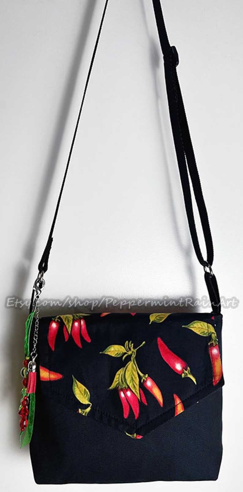 Chili Pepper Print Envelope Handbag Purse Lightweight Adjustable ...