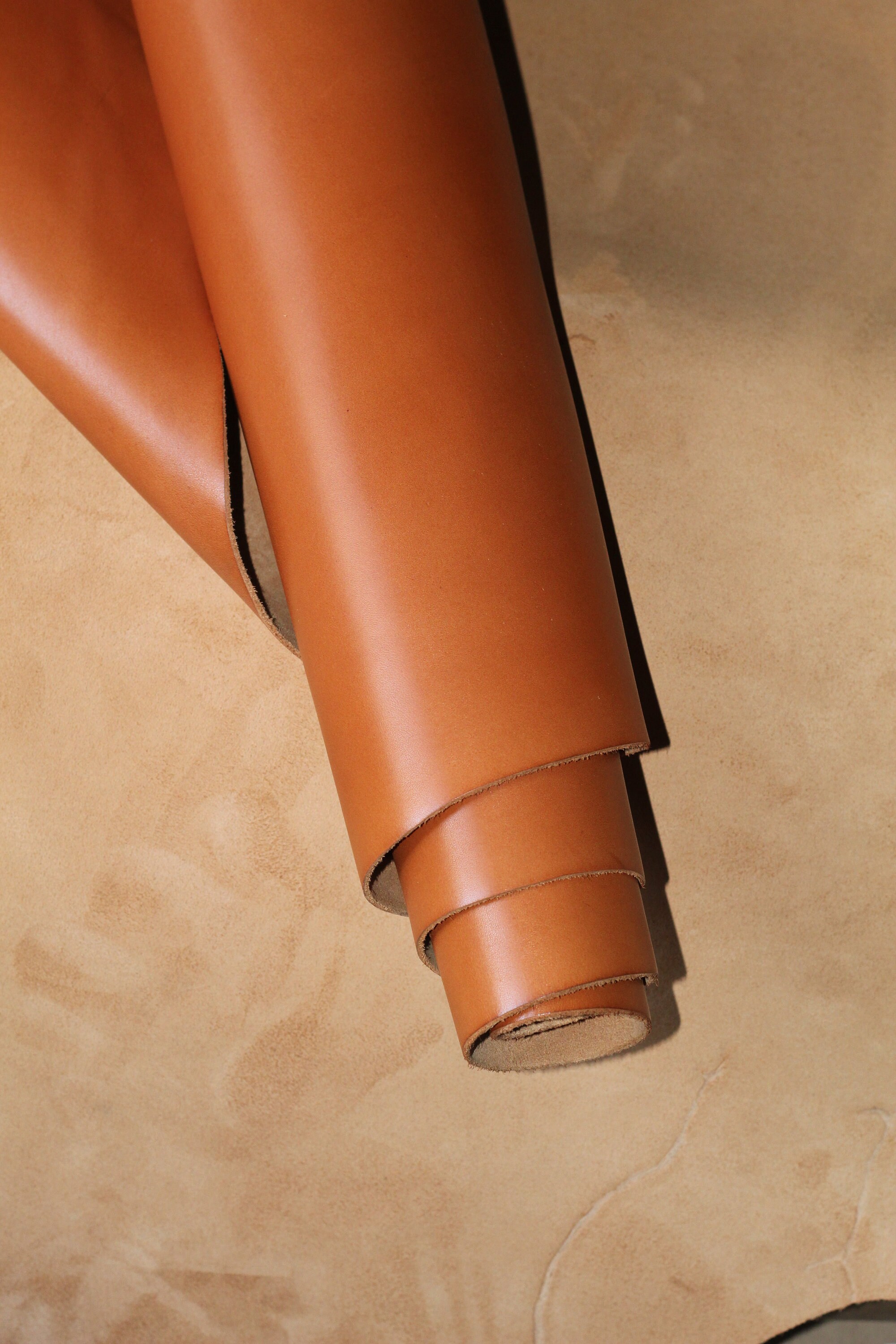 Pull-up Leather Use for Handcrafting and Sewing Semi-vegetal Full Grain ...