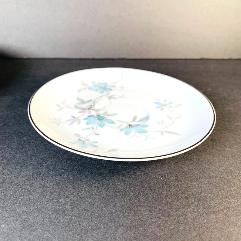 Noritake Lorene China Dinnerware Pattern # 5764 Saucer Plate 6 Inches ...