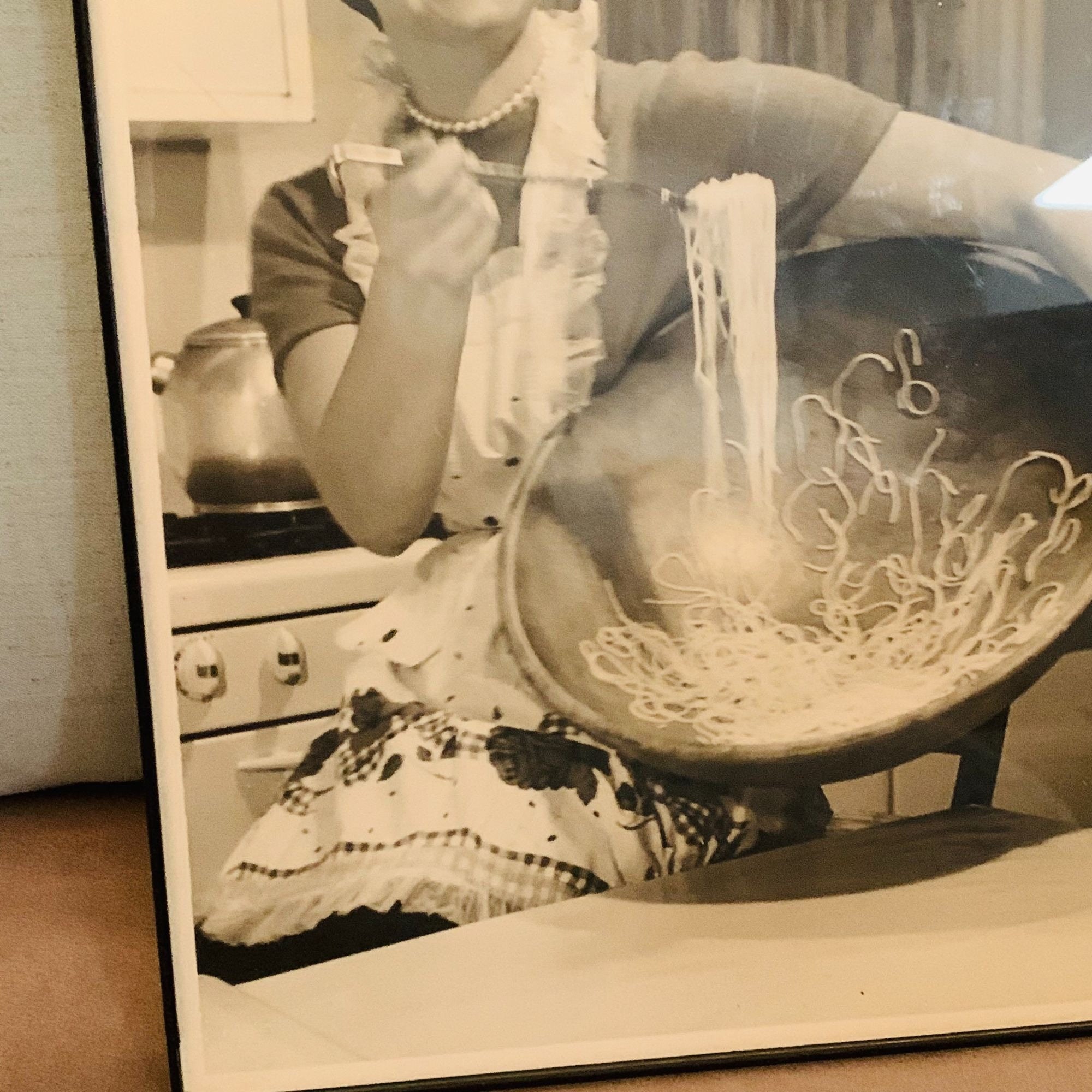 Framed Photo Vintage 1950s-1960s Pasta Woman Bowl Italian Kitchen - Etsy