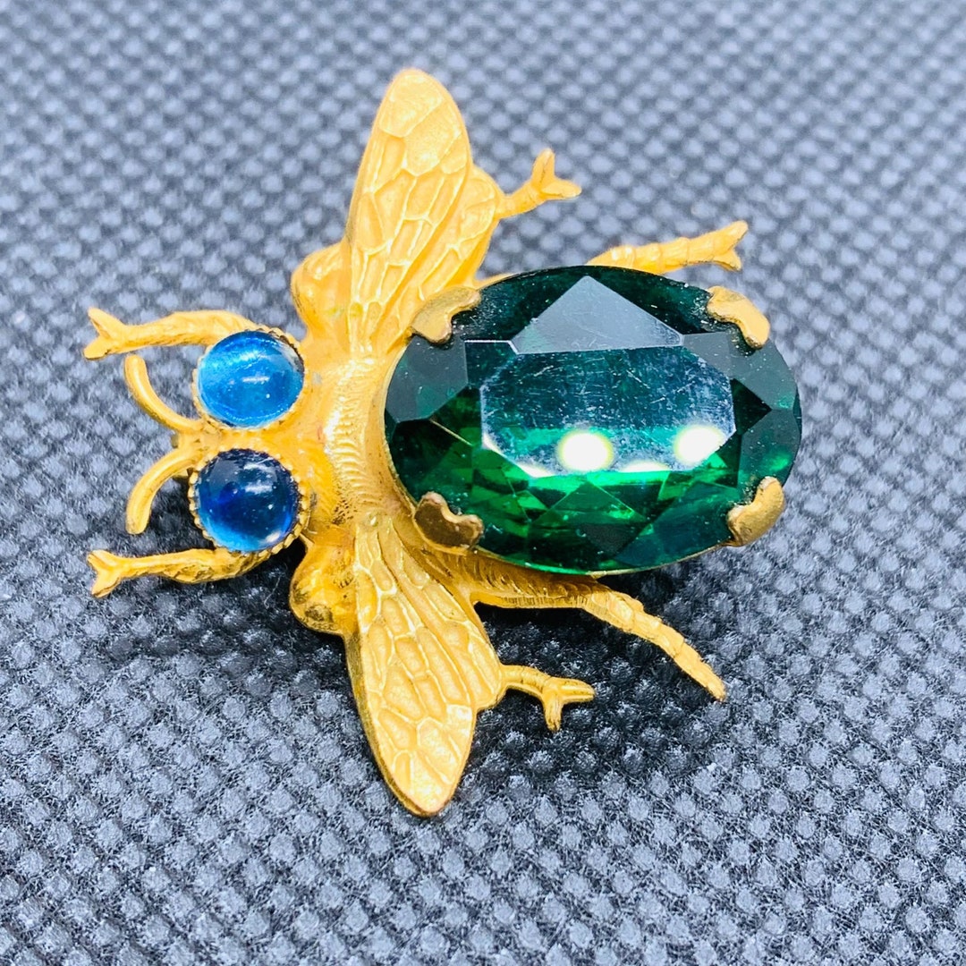 Vintage Gold Tone Bumble Bee Brooch Rhinestones Green Blue Detail - Etsy
