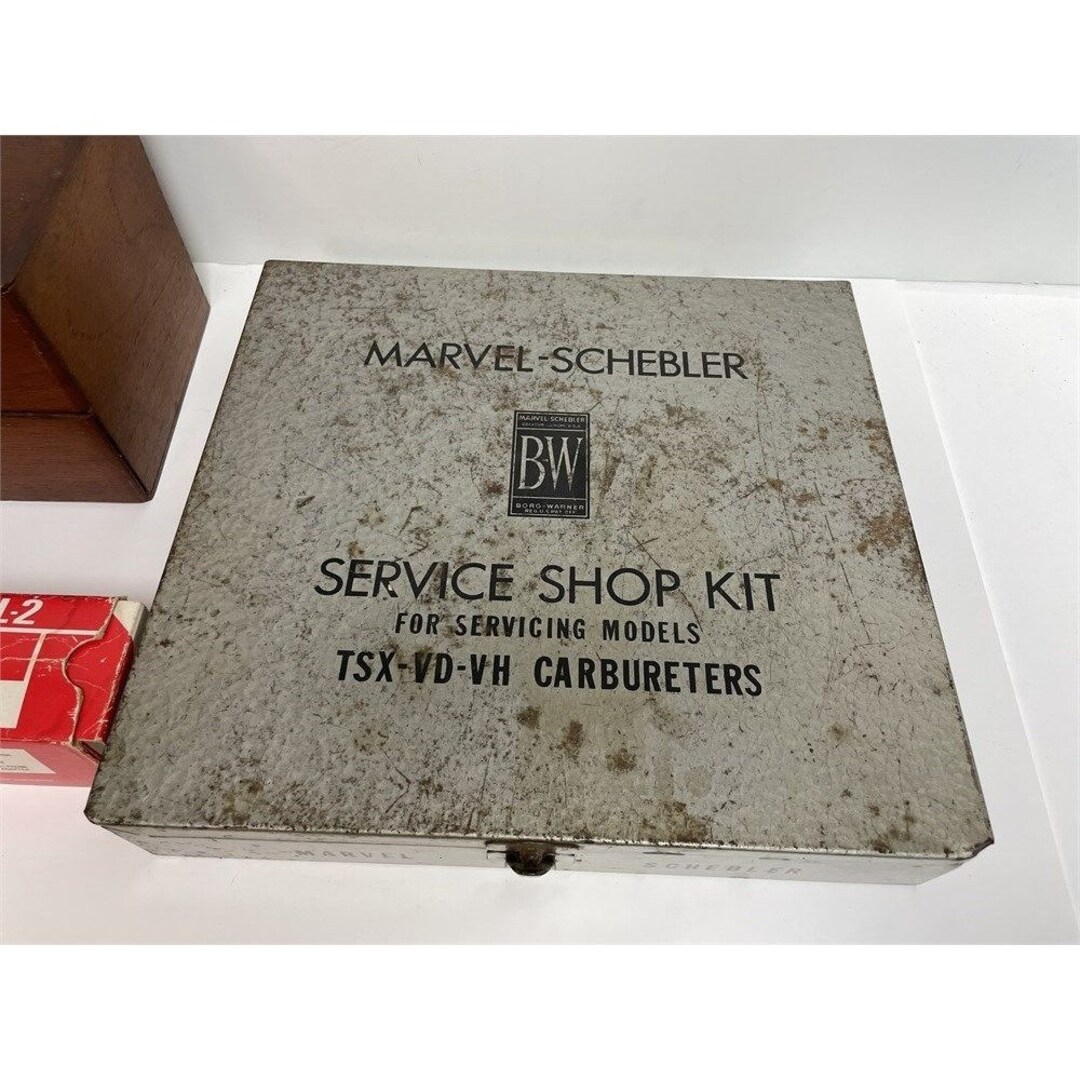 Marvel-schebler Service Shop Kit Box With Dividers Full of Screws - Etsy