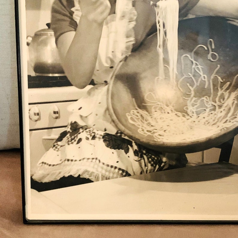 Framed Photo Vintage 1950s-1960s Pasta Woman Bowl Italian Kitchen - Etsy