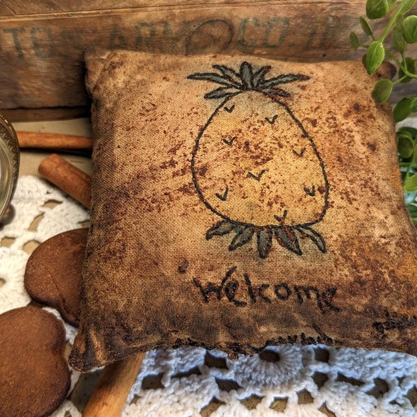 Primitive Pineapple - Etsy