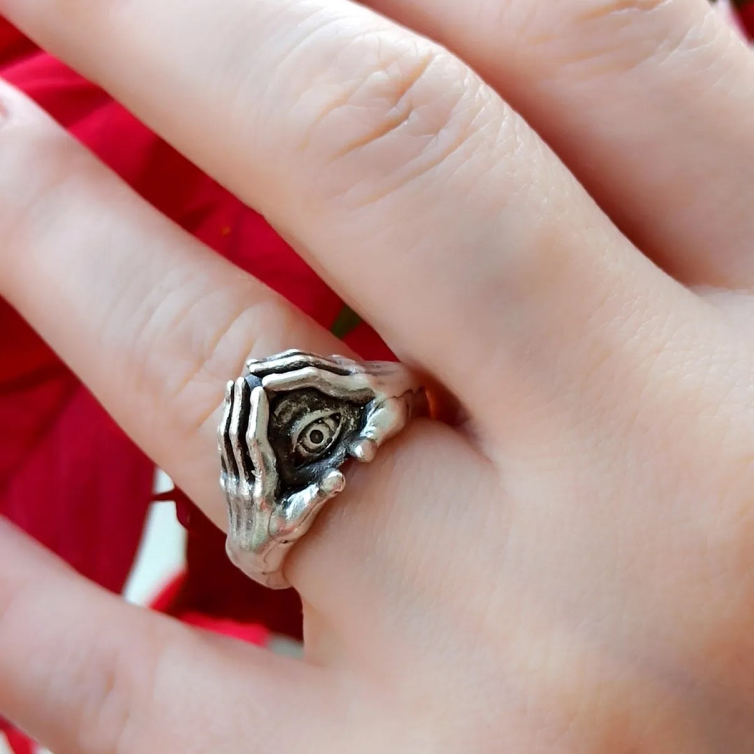 Illuminati Triangle Hands Ring • Illuminati All Seeing Eye Ring ...