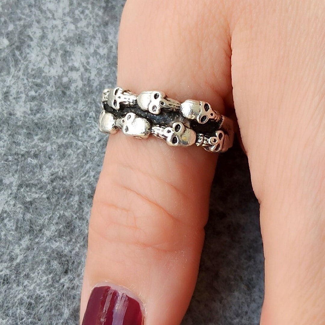 Sterling Silver Skull Ring: Gothic Biker Calvarium Ring - Etsy