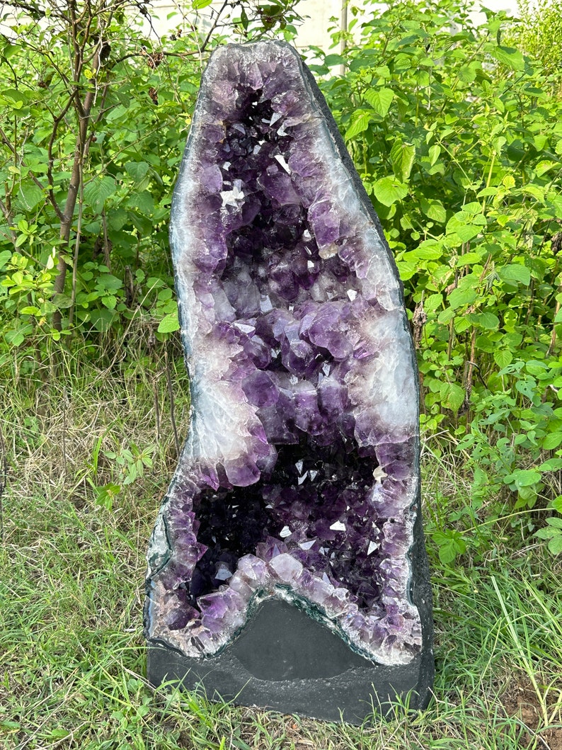 Huge Amethyst Cathedral Amethyst Geode Large Amethyst Brazilian ...