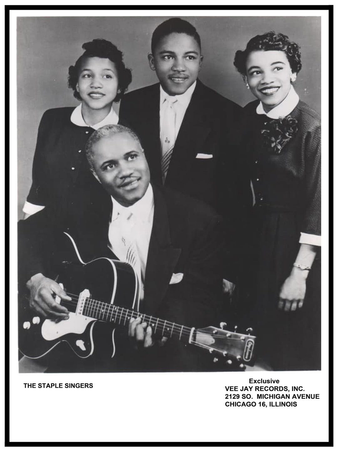 Staples Singers 18"x24" Promo Photo Poster (pops Staples, Mavis Staples ...