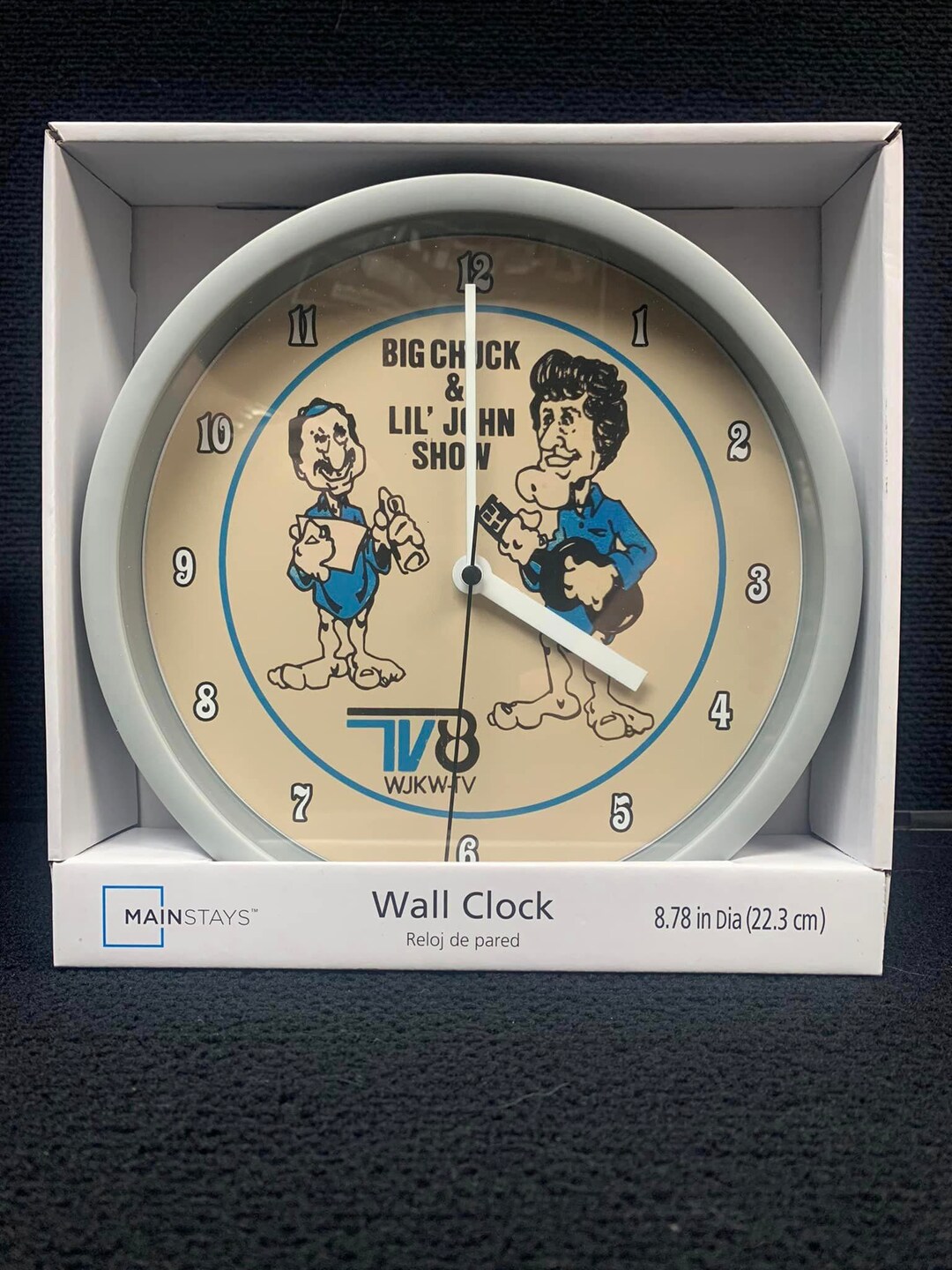 8" Cleveland, Ohio Big Chuck and Little John Round Plastic Wall Clock ...