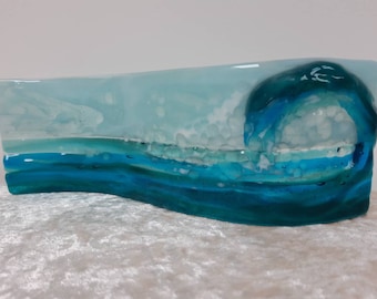 Crashing Wave in Fused Glass - Etsy UK