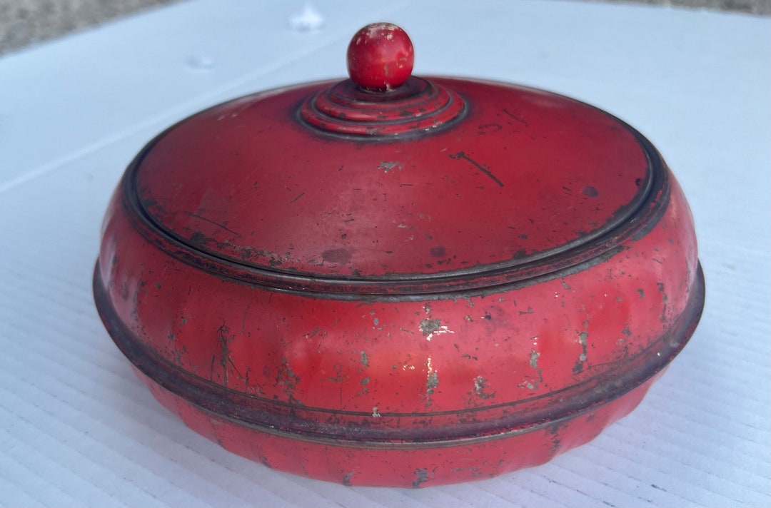 Vintage 1930s Round Red Sewing Tin, 3-piece, Excelsior, Sewing Notions ...