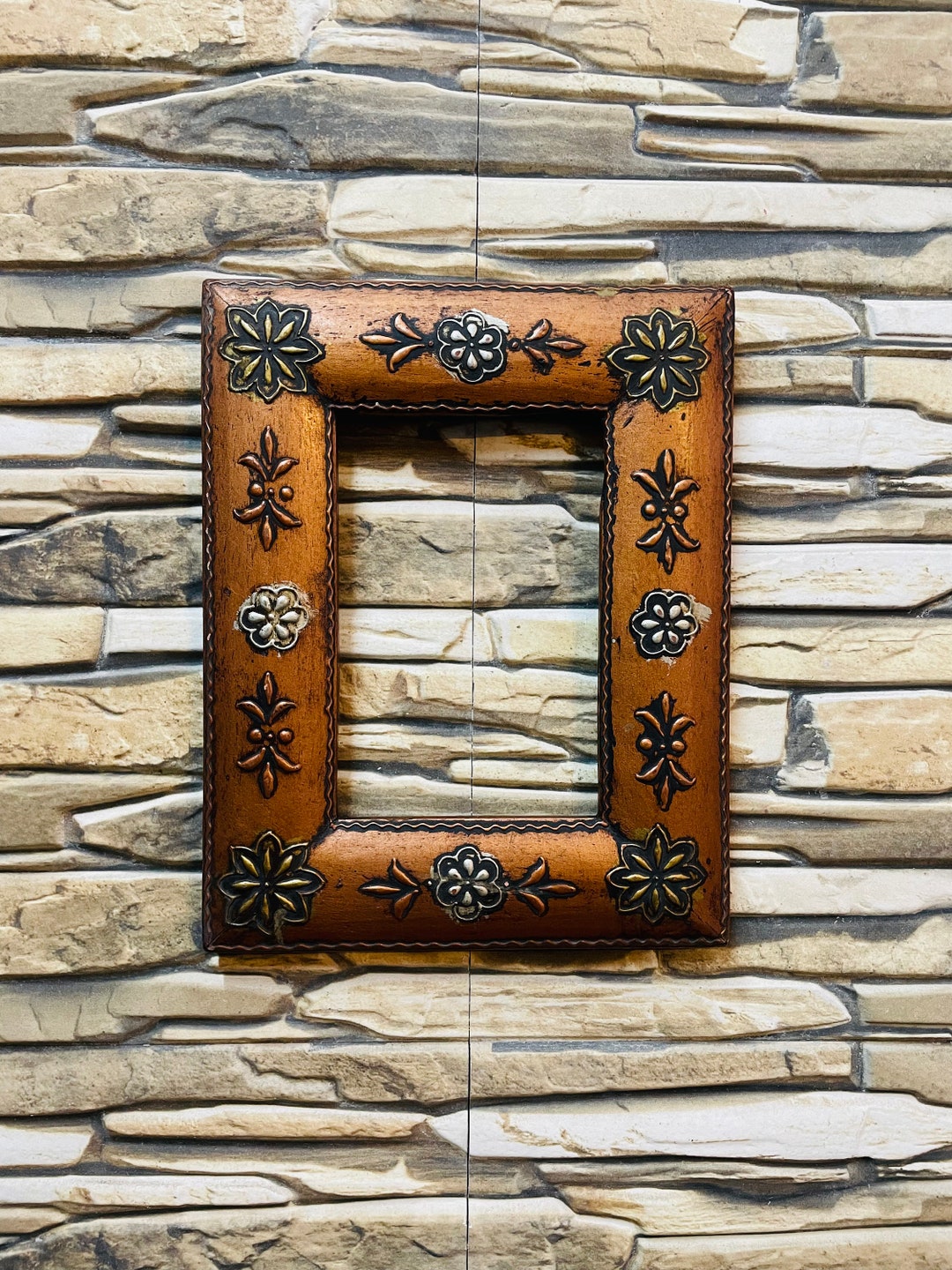 Antique Old Style Photo Frame Vintage Wood Hand Painted in Multi Color ...