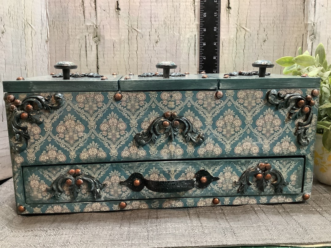 Large Vintage Style Organizer - Etsy