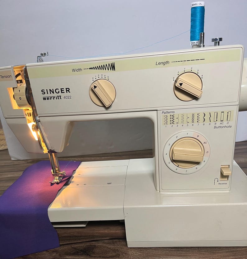 Vintage Singer Merrit 4022 Sewing Machine With Foot Pedal Tested - Etsy