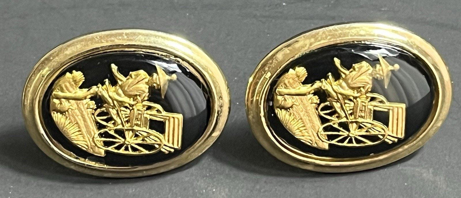 Vintage Black and Gold Man Pulling Rickshaw Cufflinks Set - Etsy