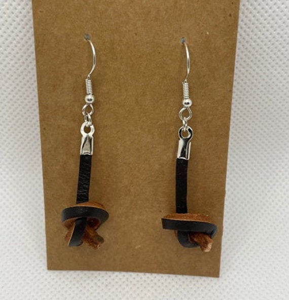 Leather cord earrings store