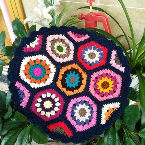 Handmade Crochet granny Square Cushion Covervintage - Etsy Handmade Crochet granny Square Cushion Covervintage - Etsy