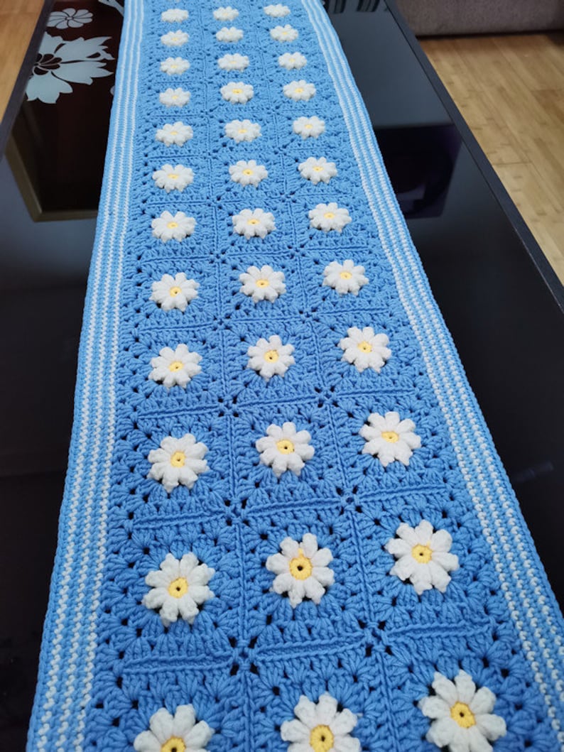 CROCHET TABLE Runnerdaisy Pattern Table Runner Decorative | Etsy