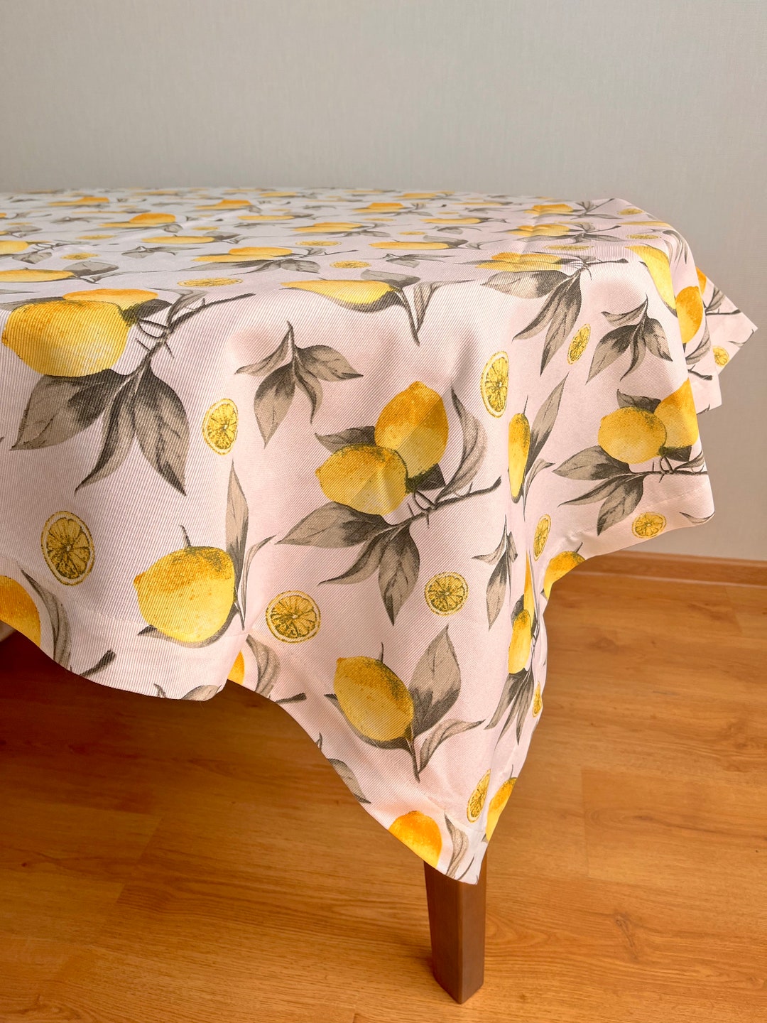 Lemon Motif Tablecover. Lemon Decor Water-repellent Tablecloth With ...