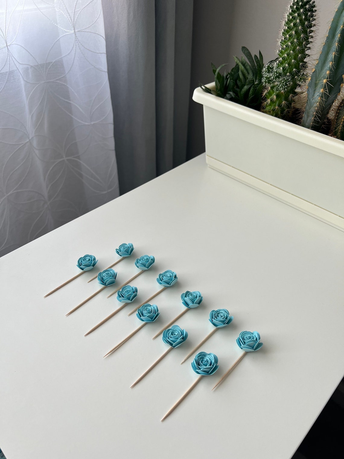 Rose Cupcake Toppers, White Mini Roses Cupcake Toppers, Flower Toppers ...