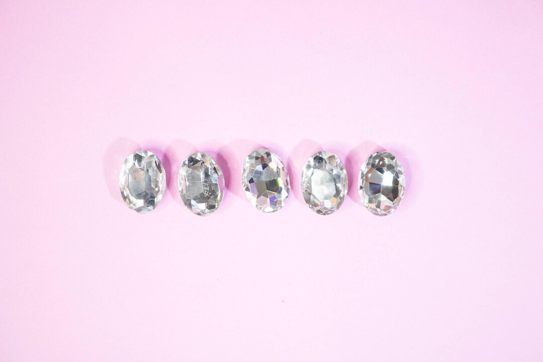 Icy 18x25mm Oval Crown Jewels - 5 Count - Clear Pointed Back Oval ...
