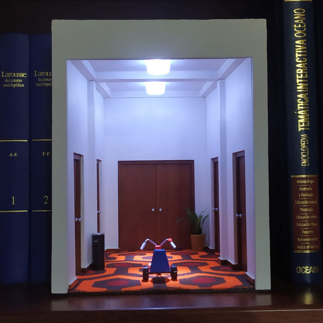 The Shining Booknook, Overlook Hotel Diorama, Redrum, Jack Torrance ...
