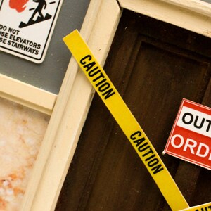 The Big Bang Theory Elevator Display Frame, Tbbt Diorama Miniature ...