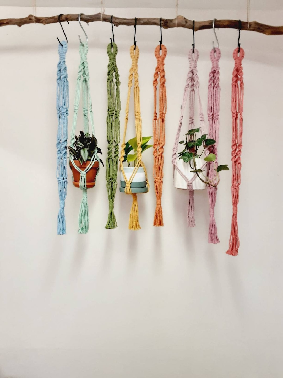 Small Macrame Plant Hanger, Little Plant Hanger, Spirl Macrame Plant ...
