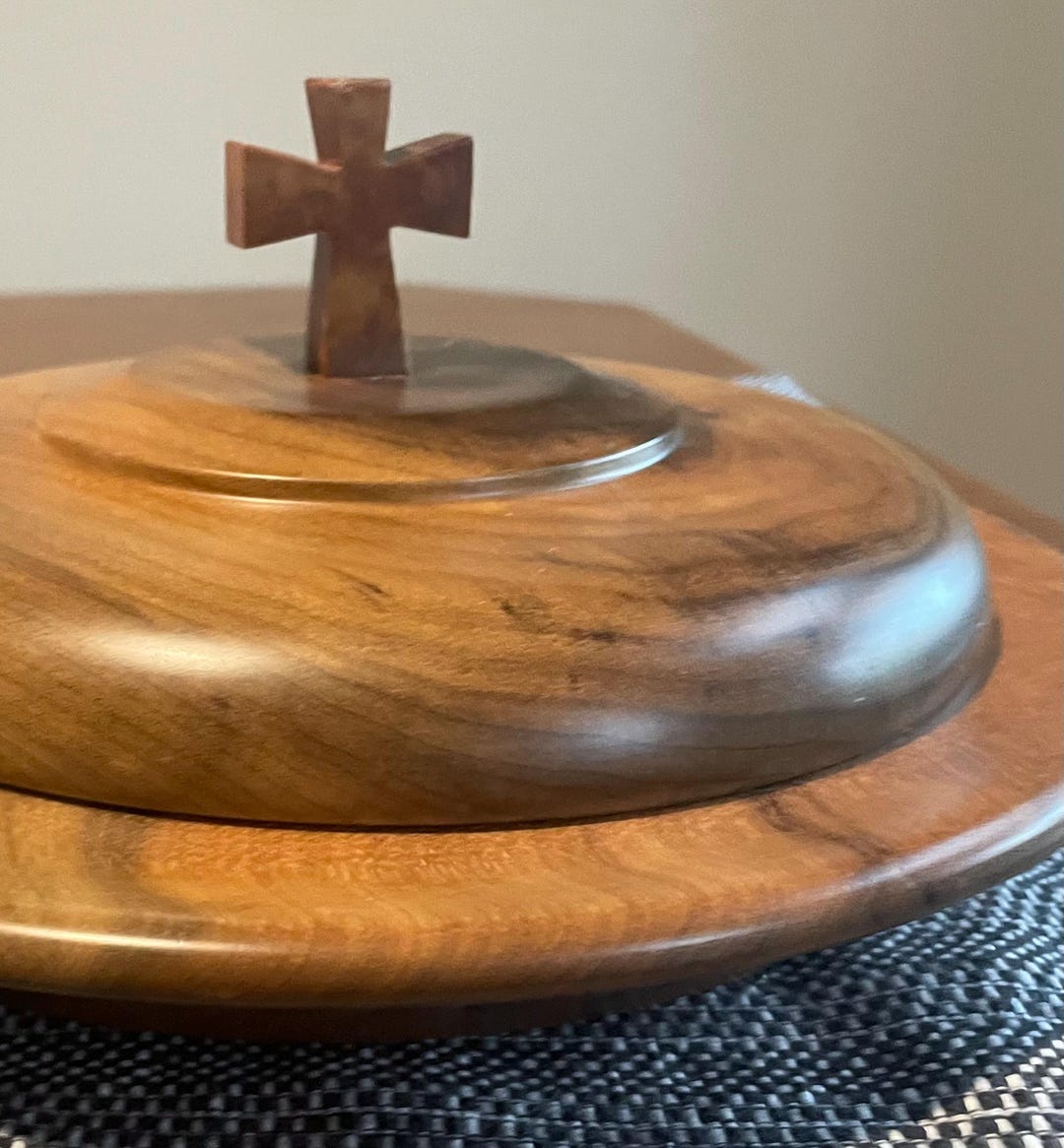 Myrtle Wood Communion Bread Plate 2" X 8" and Cover 4" X 10". FREE ...